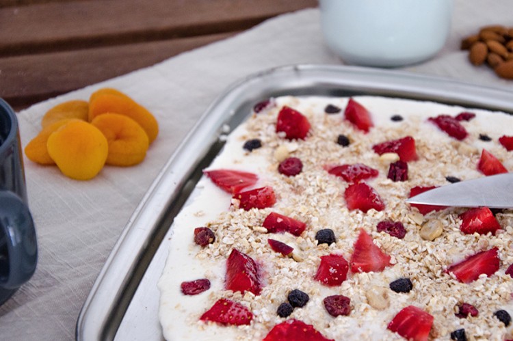 Fruity Breakfast Bark | FizzUp